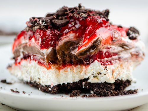 Chocolate Covered Strawberry Dream Bars
