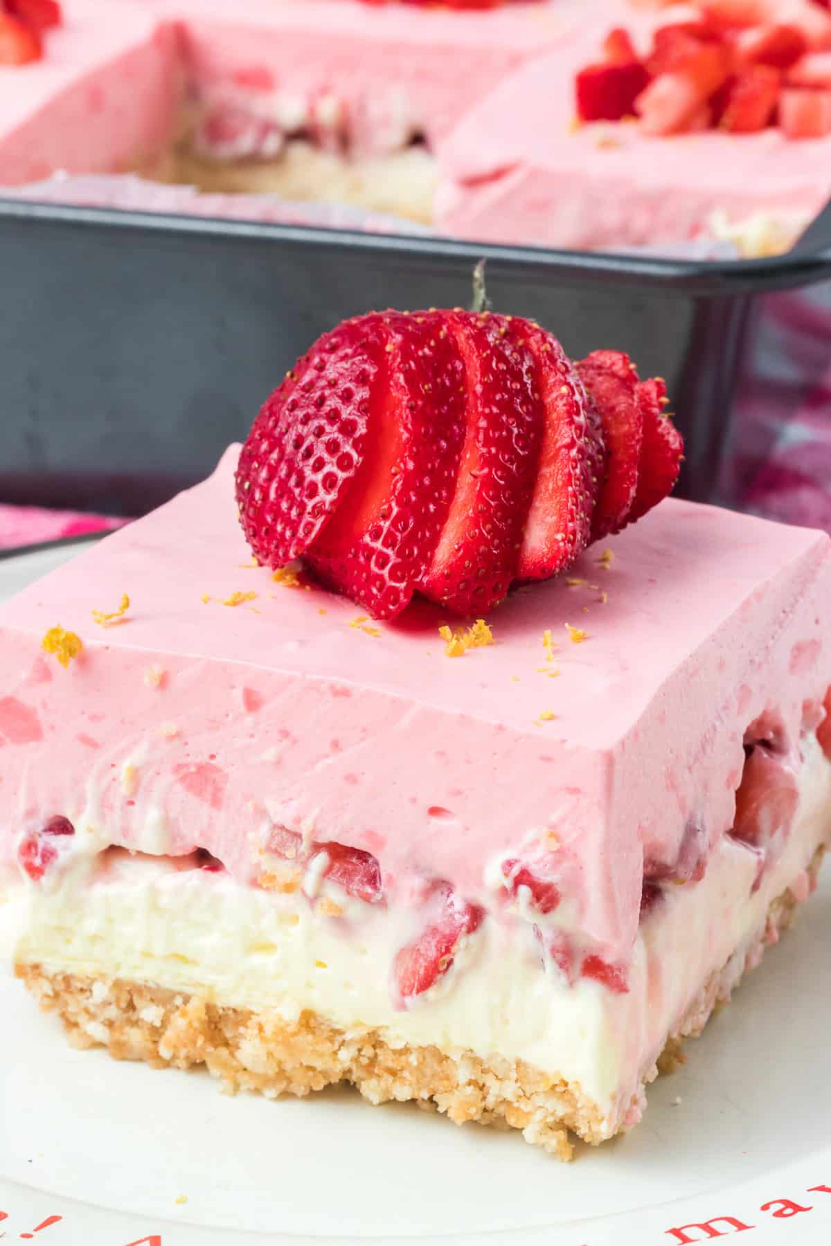 Strawberry Lemonade Dream Bars: A No Bake Summer Delight - 365 Days of ...
