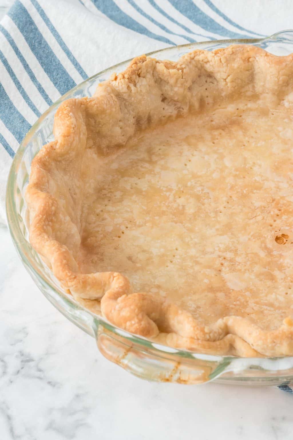 How to Make a Homemade Pie Crust: Easy and Flaky | 365 Days of Baking