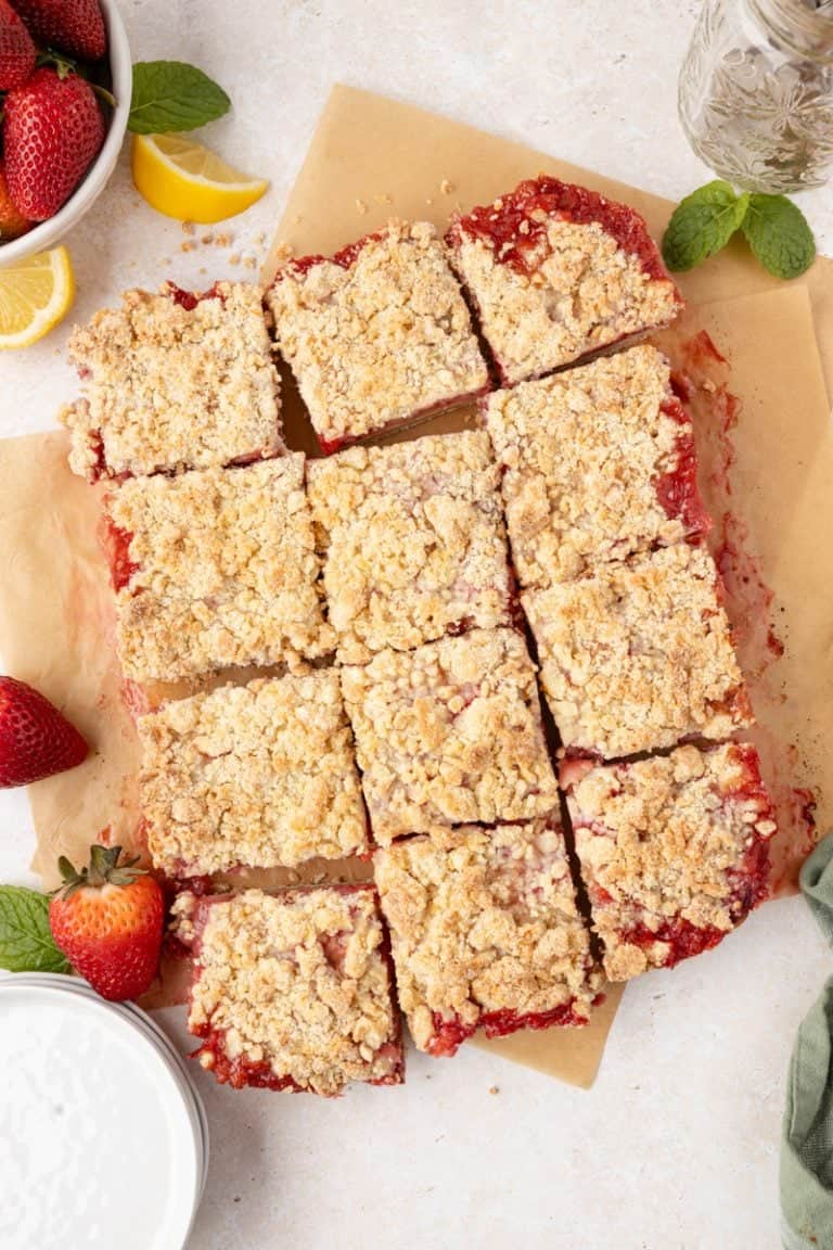 Strawberry Bars: A Sweet Treat for Any Occasion | 365 Days of Baking ...