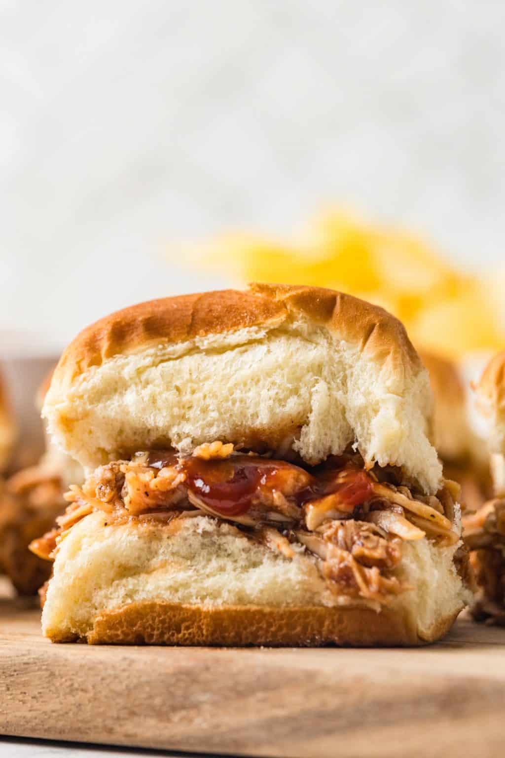 Chicken Sliders for Quick Weeknight Dinners and Parties | 365 Days of ...