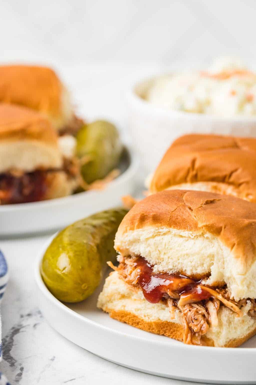 Chicken Sliders for Quick Weeknight Dinners and Parties | 365 Days of ...