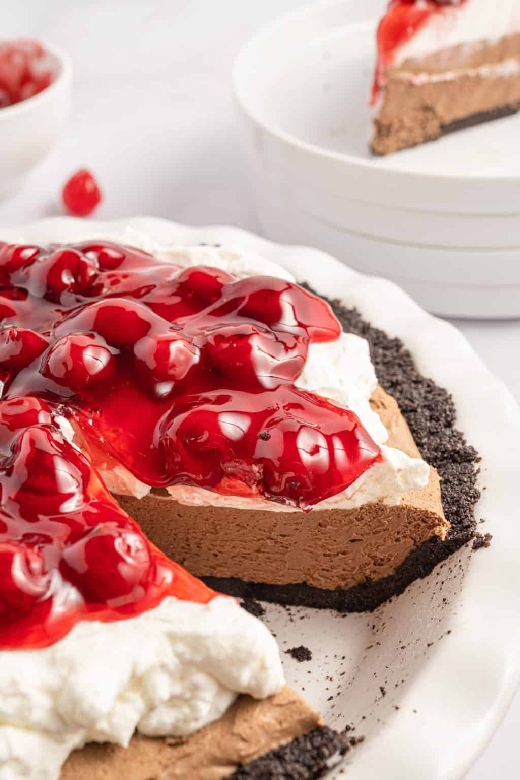 Chocolate Cherry Pie: Easy No Bake Pie | 365 Days of Baking and More