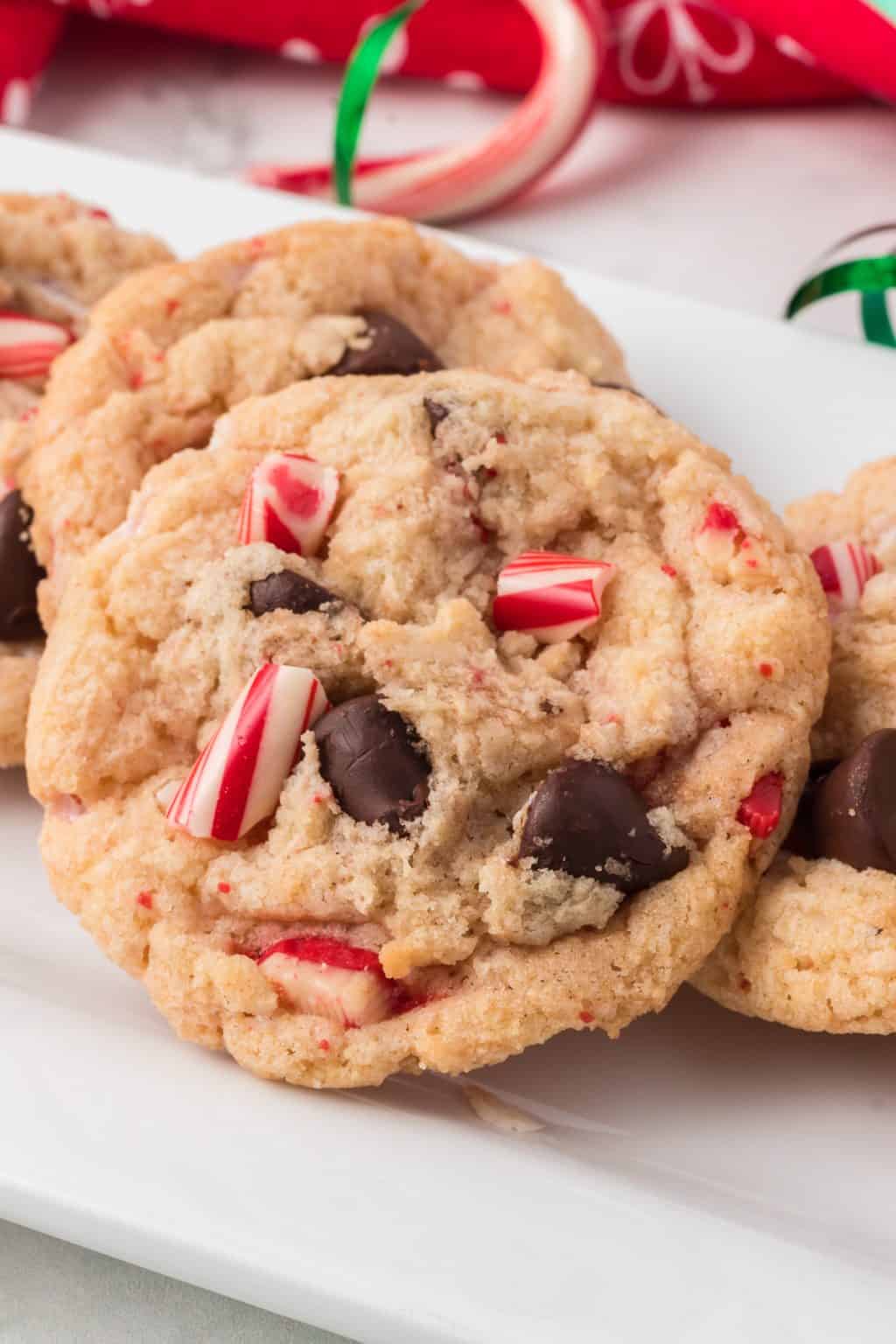 Peppermint Chocolate Chip Cookies for the Holidays | 365 Days of Baking ...